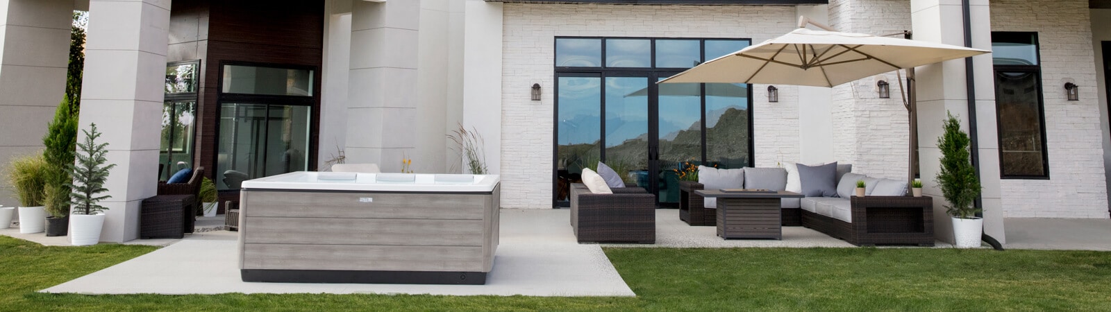 STIL™ - Florida Hot Tubs